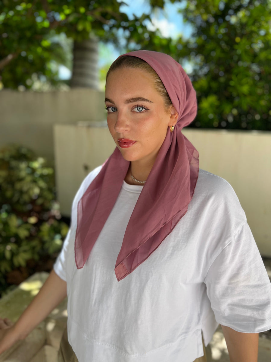 SHORT CLASSIC PRETIED Cotton Raspberry (with Velvet Grip) – Scarf Bar