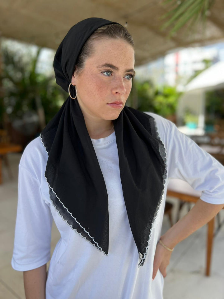 Solids – Scarf Bar