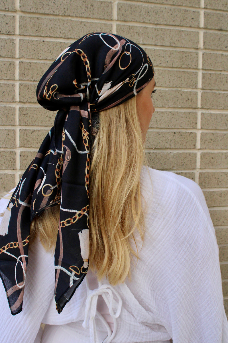 Watercolor Gold Chains Square Head Scarf – Scarf Bar